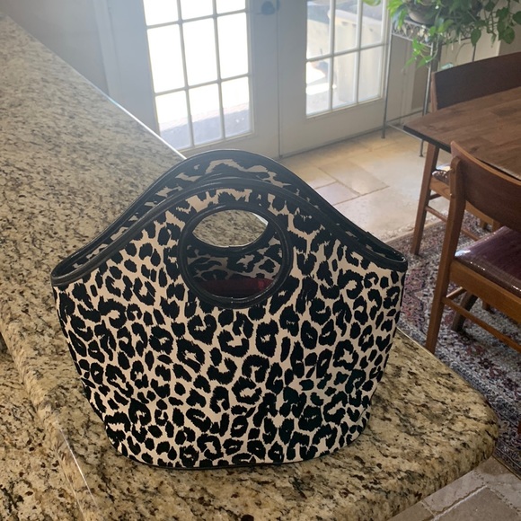 Elka handbags inc | Bags | Ella Handbags Inc Black White With Burgundy ...